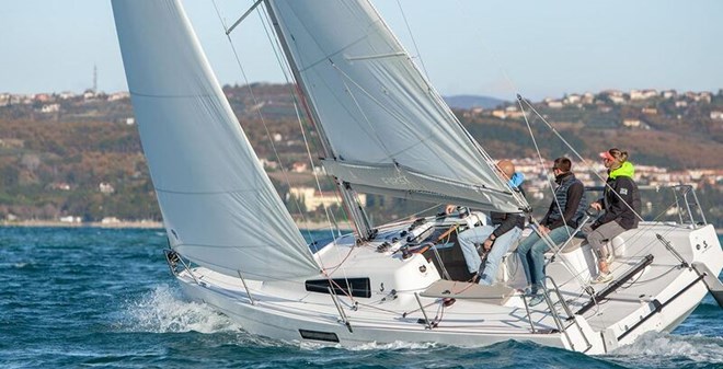 Beneteau First 27 ID5883 - Sailing yacht in marina Split for charter in Croatia